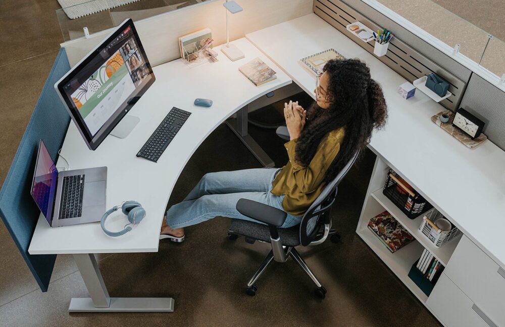 Ergonomic Solutions: The Future of Technology Office Furniture - Cool ...
